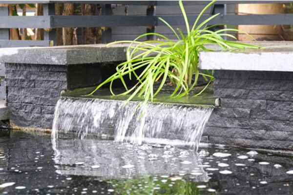 Foam Stone Spillway